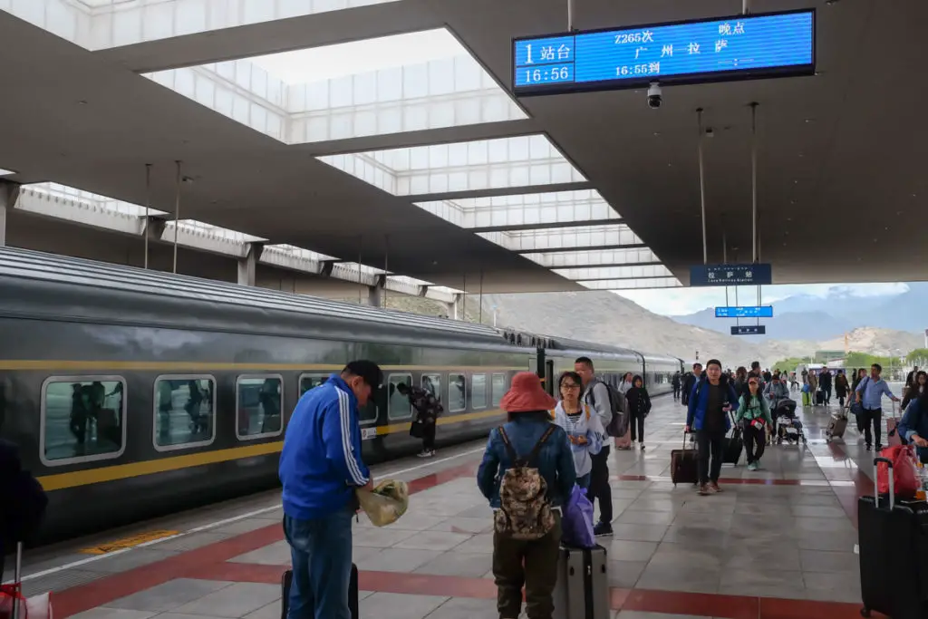 How to Travel on the Xining to Lhasa Train to Tibet - Monkey Rock World