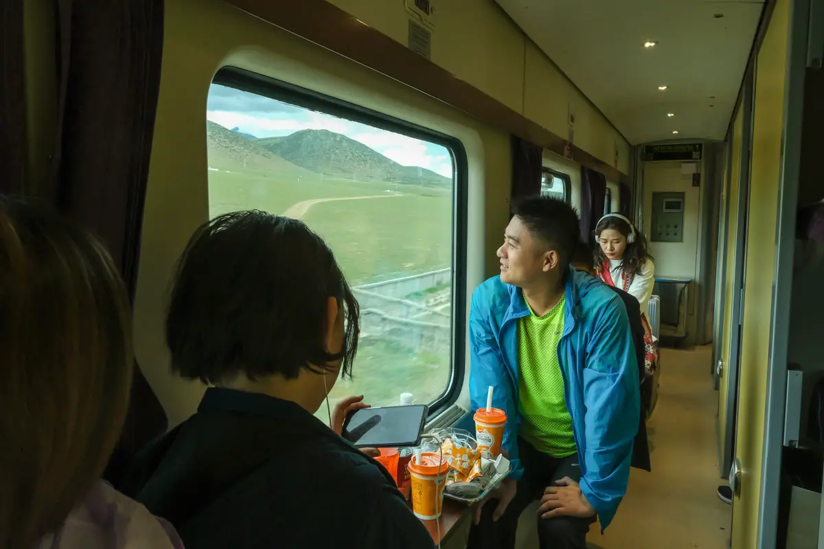How to Travel on the Xining to Lhasa Train to Tibet - Monkey Rock World