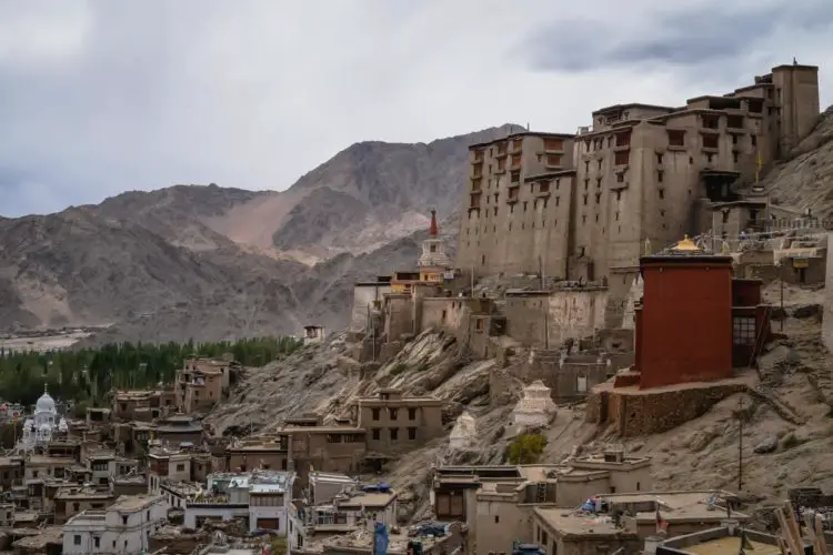 The Best Time to Visit Ladakh + One Week Itinerary - Monkey Rock World