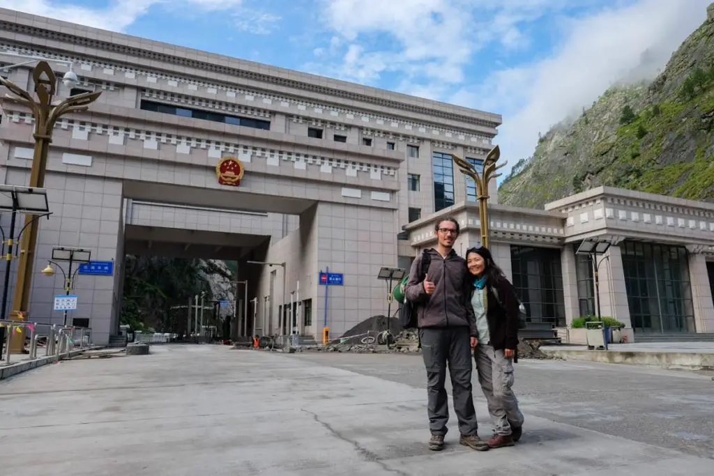 How to Cross the Tibet Nepal Border at Kyrong - Monkey Rock World