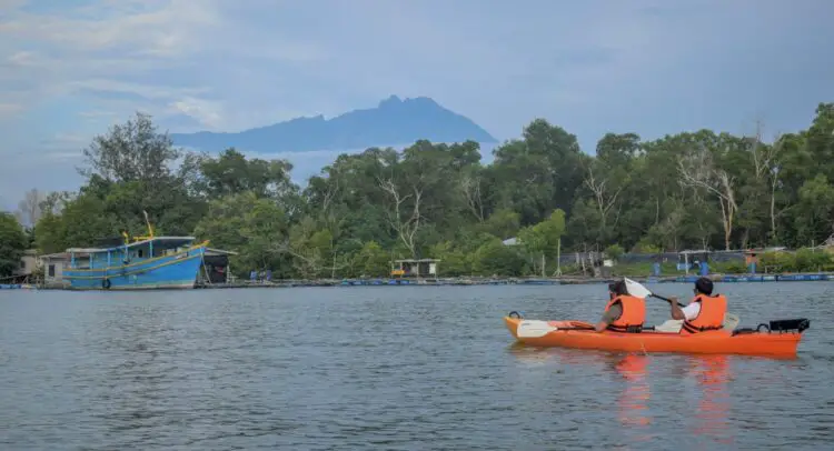 16 Stunning Sabah Attractions You Shouldn't Miss - Monkey Rock World